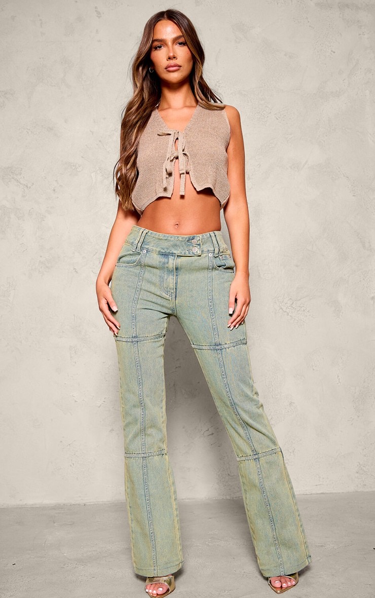 12 Flare Jeans Outfits to Wear in the Spring - The Ankara Queen
